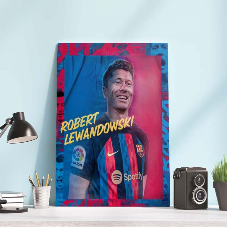 Barcelona agreement of the transfer for Robert Lewandowski Poster ...
