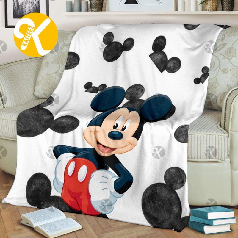 Disney Mickey Mouse Cute With Mickey Symbol In White Background Throw ...